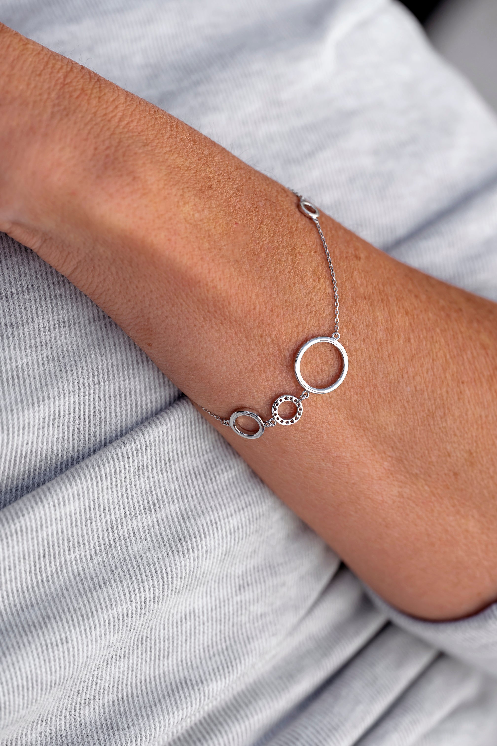 LADIES FINE BRACELETS – Lillyco